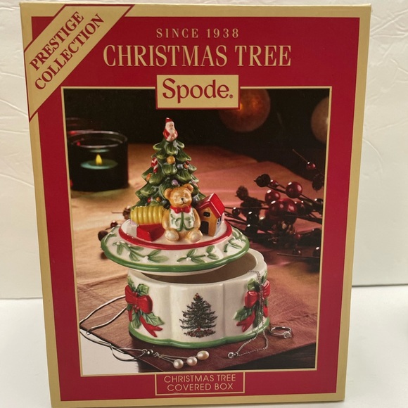 Spode | Holiday | Spode Christmas Tree Covered Box Prestige Collection ...